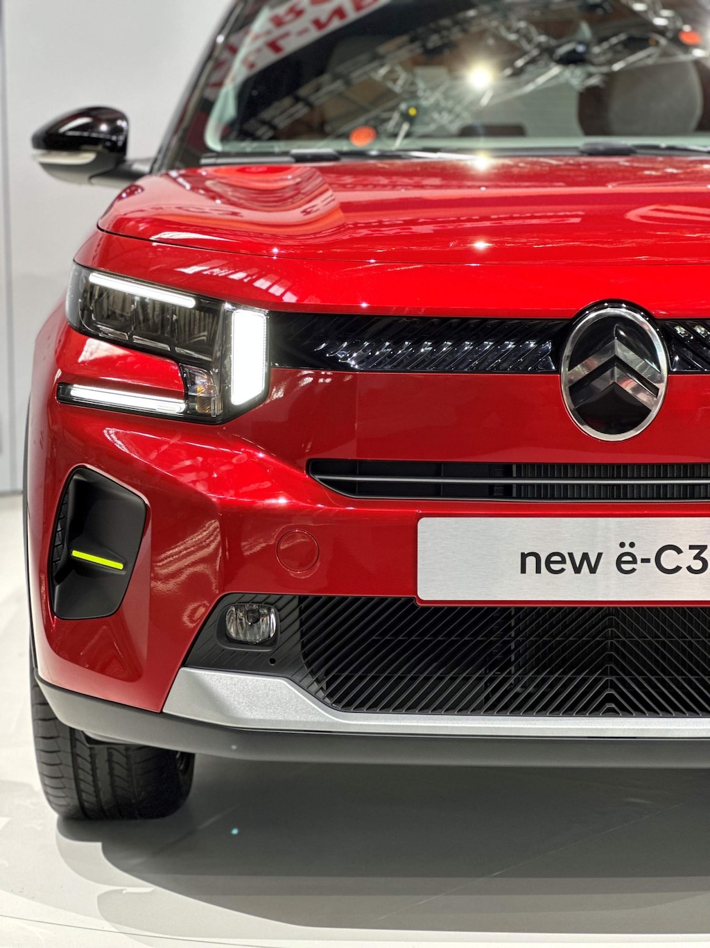 CItroën odhaľuje úplne nový model ë-C3